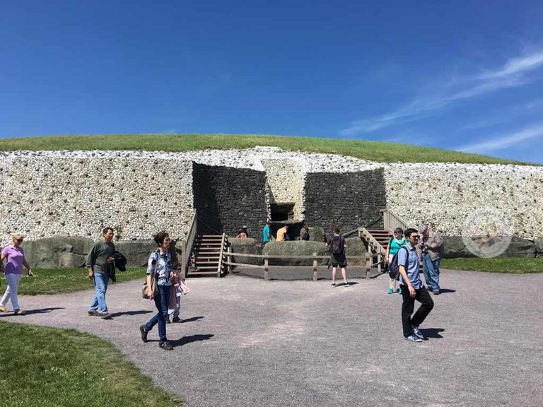 Newgrange and Knowth: Ireland Ruins Worth Seeing - Travis Neighbor Ward